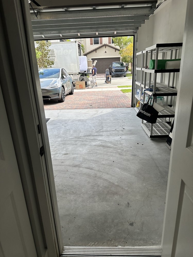 MIAMI MOVERS FOR LESS - Updated May 2025 - 1310 Photos & 215 Reviews ...