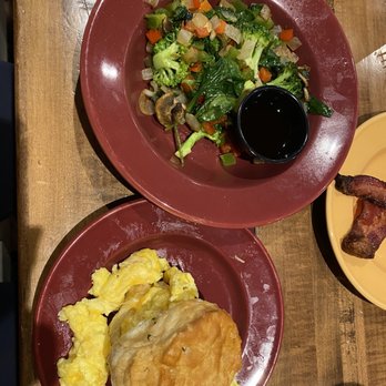 JOE LOUIS SOUTHERN KITCHEN - Updated October 2024 - 282 Photos & 208 ...