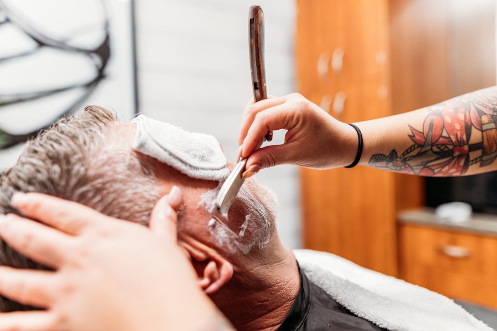 ANITA THE BARBER - Updated December 2025 - 802 E 29th Ave, Spokane ...