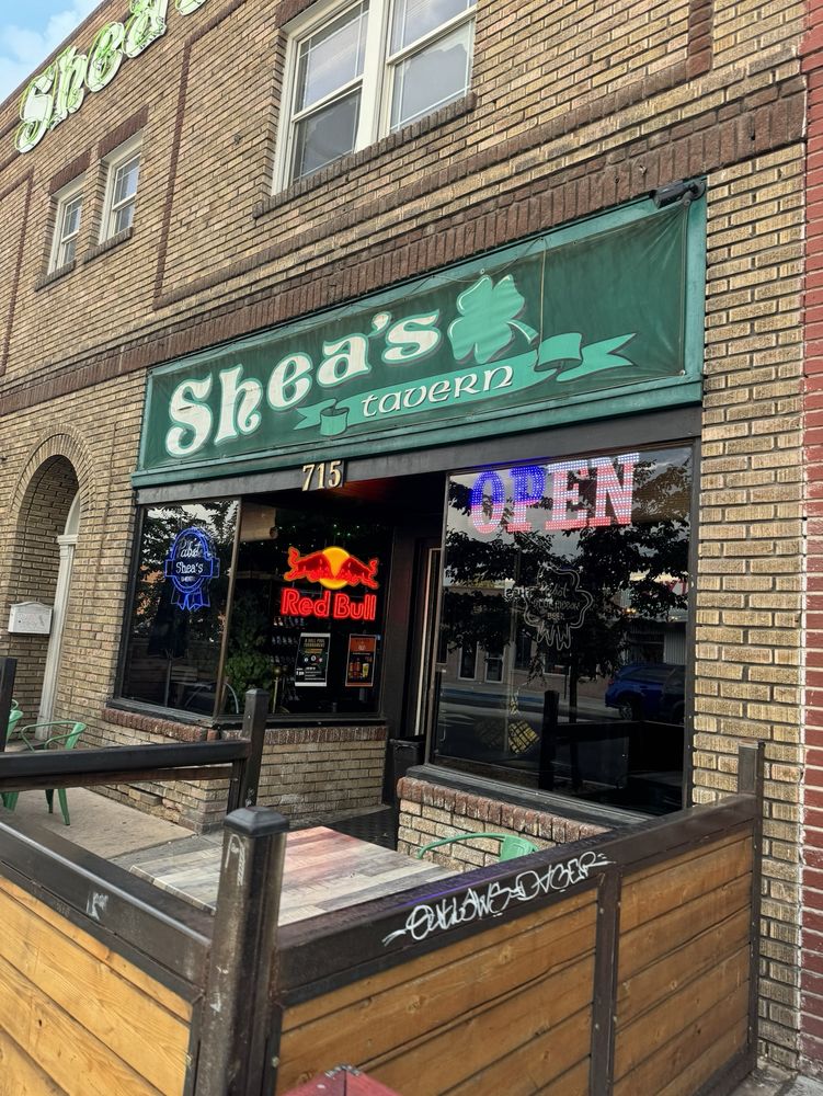 SHEA’S TAVERN - Updated October 2025 - 133 Photos & 86 Reviews - 715 S ...