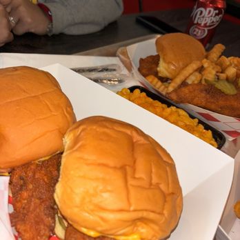 RAMBO’S HOT CHICKEN - Updated December 2024 - 58 Photos & 104 Reviews ...