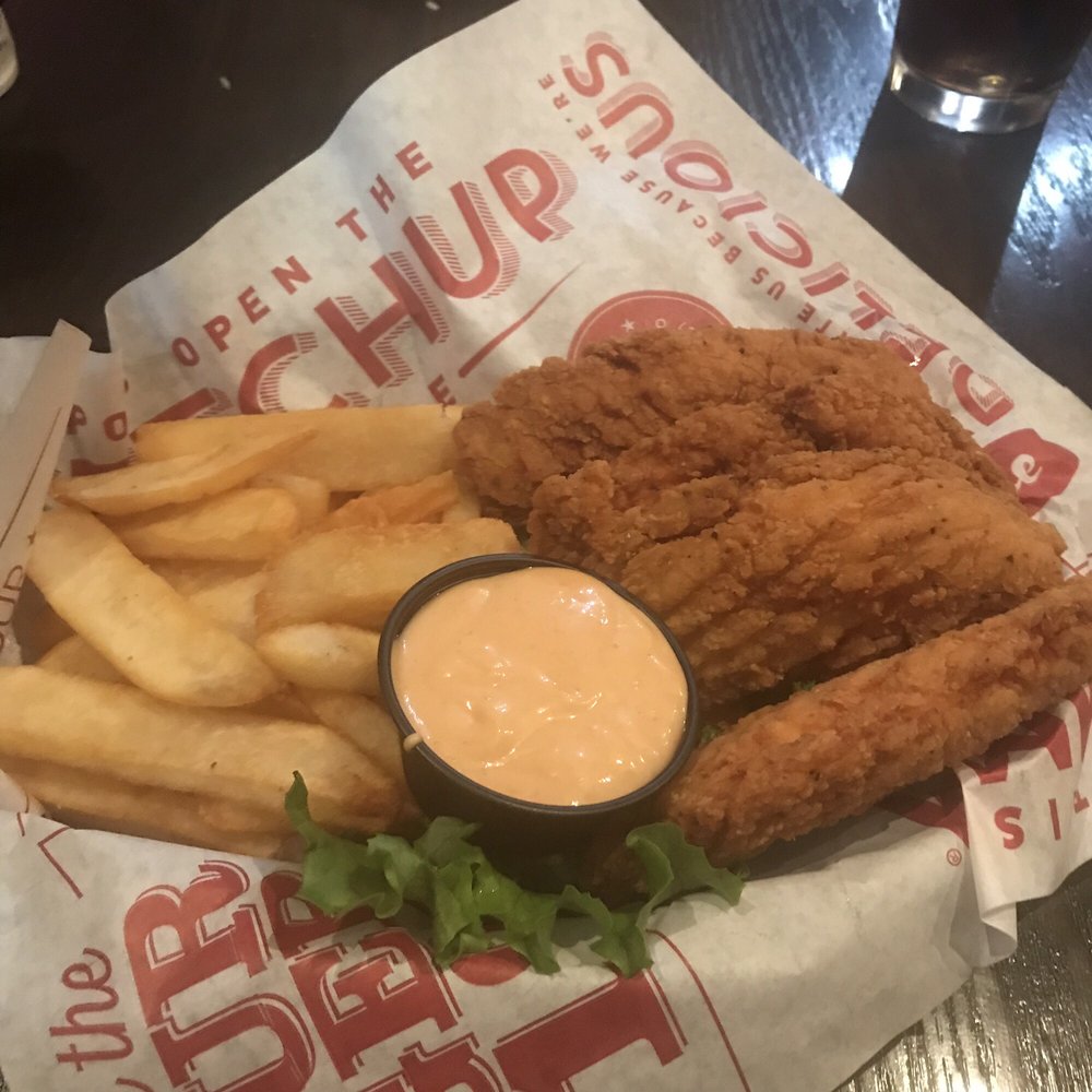 RED ROBIN GOURMET BURGERS AND BREWS - 48 Photos & 59 Reviews - 1000 ...