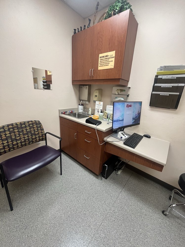 PIMA ENDOCRINOLOGY - Updated December 2025 - 13 Reviews - 6236 E Pima ...