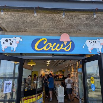 COWS - WATERFRONT KIOSK - Updated January 2026 - 12 Photos - 1549 Lower ...