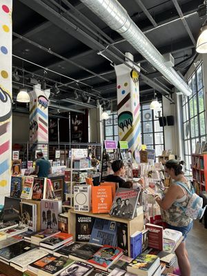 THE POWERHOUSE ARENA - Updated October 2025 - 81 Photos & 80 Reviews ...