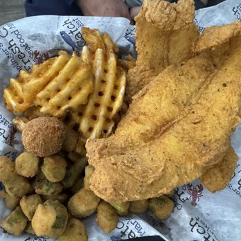 CAPLINGER’S FRESH CATCH - Updated December 2025 - 869 Photos & 933 ...