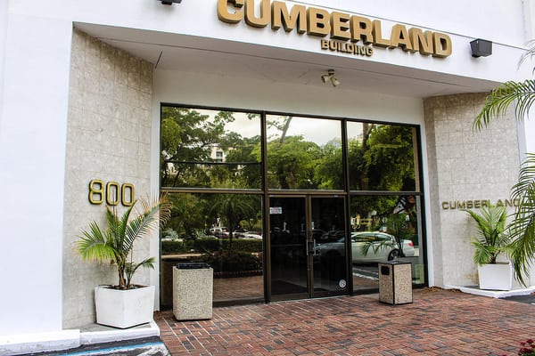 ATLAS EYE CENTER AND DOWNTOWN OPTICIANS: STEVE ATLAS, OD - Updated ...