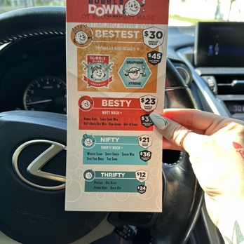BUBBLE DOWN CAR WASH - Updated October 2025 - 30 Photos & 22 Reviews ...