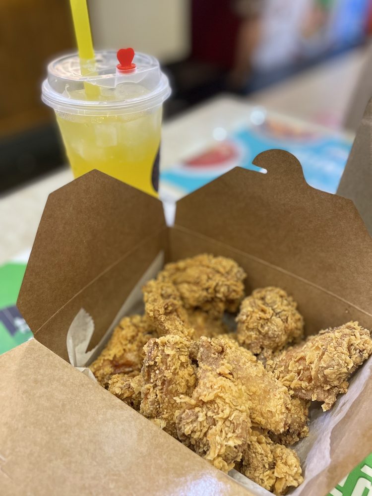 CHICK ROCKS - Updated December 2025 - 175 Photos & 44 Reviews - 136-20 ...