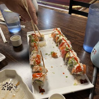 OISHI SUSHI - Updated October 2024 - 258 Photos & 157 Reviews - 111 E ...