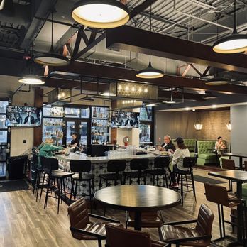 BRIARCLIFF BARRIO - Updated May 2025 - 163 Photos & 178 Reviews - 4125 ...