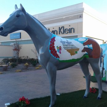 THE OUTLET SHOPPES OF THE BLUEGRASS - Updated October 2025 - 219 Photos ...