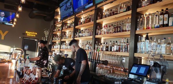 MAGNOLIA TAVERN - 88 Photos & 106 Reviews - 8611 NE Ward Rd, Vancouver ...