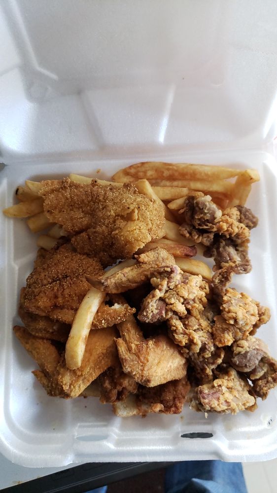 M & M CHICKEN & FISH - 14 Reviews - 4005 E Livingston Ave, Columbus, OH ...
