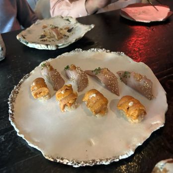 ROBIN - Updated December 2024 - 4753 Photos & 598 Reviews - 620 Gough ...