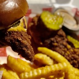 MAIN BIRD HOT CHICKEN - MONTROSE - Updated January 2025 - 305 Photos ...