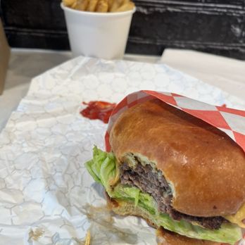 FAT BOYS BURGERS - Updated July 2024 - 35 Photos & 31 Reviews - 853 9th ...