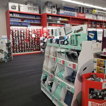 STAPLES - Updated July 2025 - 24 Photos & 21 Reviews - 870 W Main Rd ...