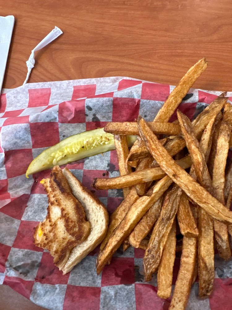 ABBEY’S GAB N SHACK - Updated August 2025 - 401 W Main St, Belding ...