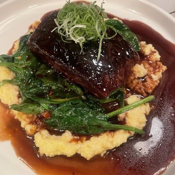 JUNAH - Updated January 2026 - 108 Photos & 33 Reviews - 916 S ...