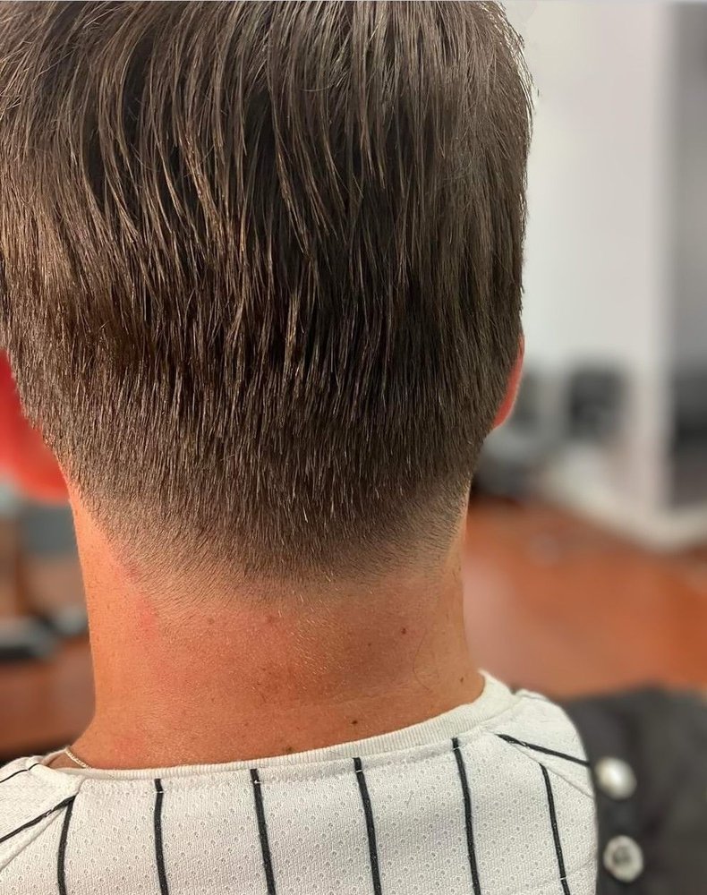 CAVEMAN HAIRCUTS - Updated December 2025 - 23 Photos - 8606-B Two Notch ...