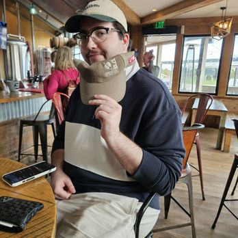 1718 BREWING OCRACOKE - Updated August 2025 - 94 Photos & 91 Reviews ...