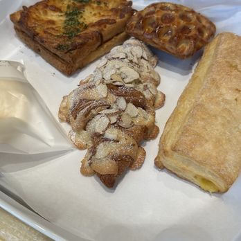 TOUS LES JOURS - Updated August 2024 - 387 Photos & 112 Reviews - 25 ...