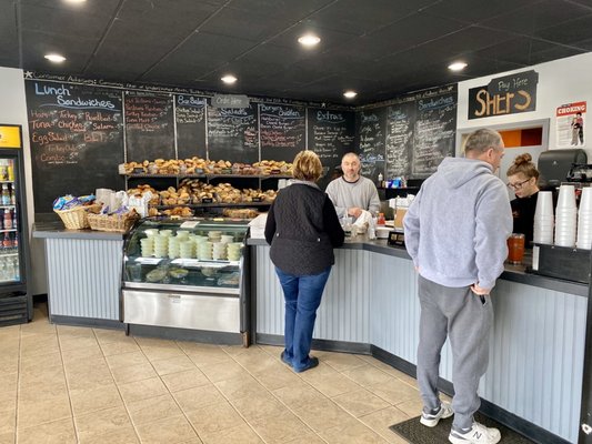 SHEF’S BAGELS - 99 Photos & 175 Reviews - 1040 S Main St, Cheshire ...