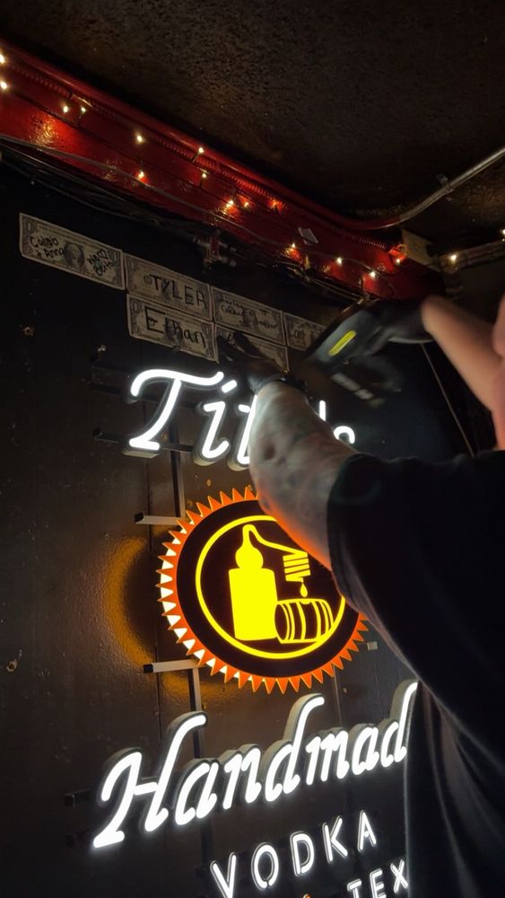 BERT’S TAVERN - Updated December 2025 - 17 Photos & 82 Reviews - 17902 ...