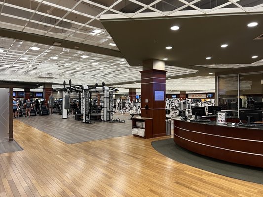 LIFE TIME - Updated December 2025 - 275 Photos & 304 Reviews - 6850 E ...