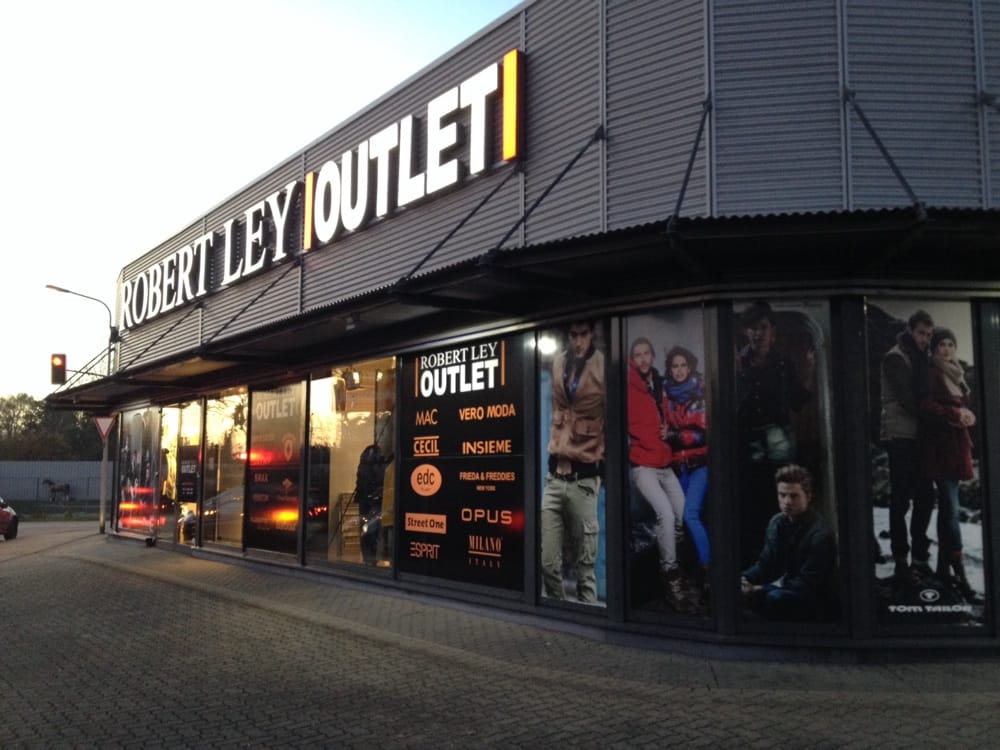ROBERT LEY OUTLET - Updated December 2024 - Roermonder Str. 196 ...