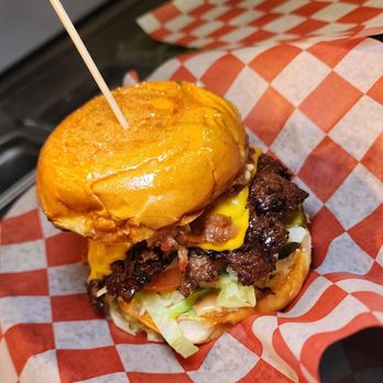 BONEHEAD BURGER CO - Updated October 2025 - 260 Photos & 240 Reviews ...