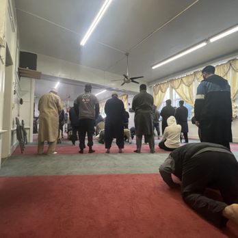 ISLAMIC CENTER OF STOCKTON - Updated October 2025 - 13 Photos - 1130 S ...