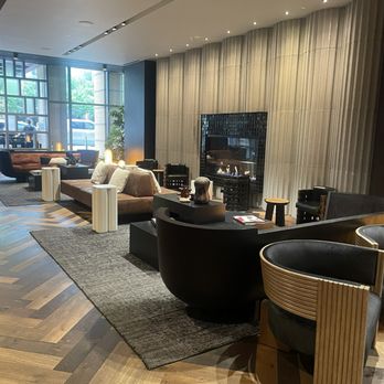 THOMPSON AUSTIN, BY HYATT - Updated September 2025 - 225 Photos & 46 ...