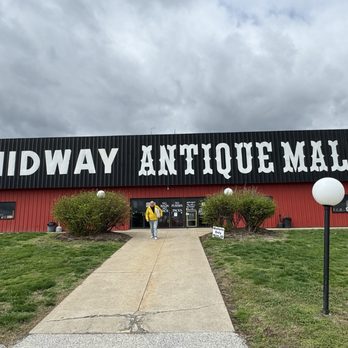 MIDWAY ANTIQUE MALL - Updated October 2025 - 115 Photos & 29 Reviews ...