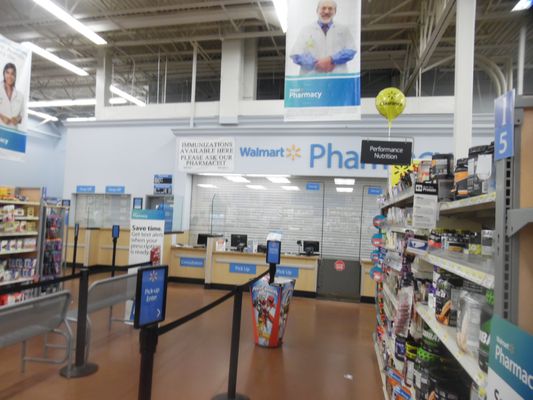 WALMART SUPERCENTER - Updated September 2024 - 64 Photos & 25 Reviews ...