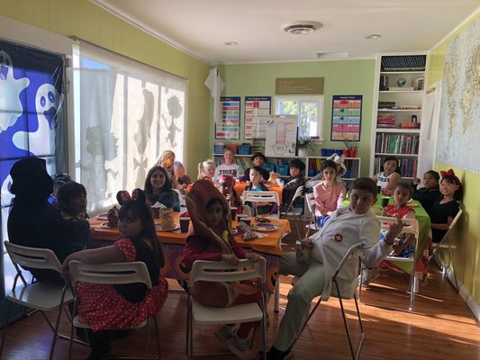 THE HOMEWORK CORNER - Updated September 2024 - 17 Photos & 28 Reviews ...