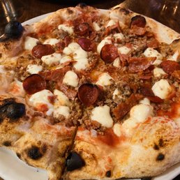 PIATTO NEAPOLITAN PIZZERIA - 116 Photos & 163 Reviews - 1706 E Douglas ...