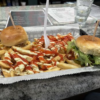 CURB SIDE BISTRO - Updated June 2025 - 34 Photos & 20 Reviews - 607 N ...