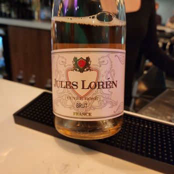 PERLA SEAFOOD BISTRO - Updated July 2024 - 67 Photos & 30 Reviews ...