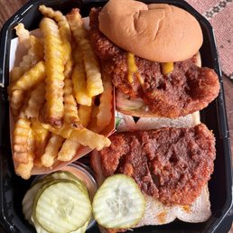 DAVE’S HOT CHICKEN - Updated May 2025 - 172 Photos & 157 Reviews - 4680 ...
