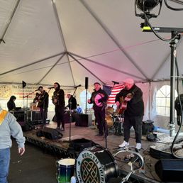 UNION BAR & PROVISIONS - Updated August 2025 - 11 Photos - 170 Union St ...