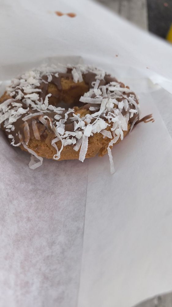 SAM’S DONUT - Updated December 2025 - 20 Photos & 22 Reviews - 5401 S ...