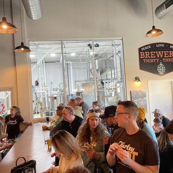 BREWERY THIRTY-THREE - Updated October 2025 - 68 Photos - 601 ...