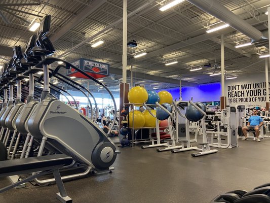 Goodlife Fitness 13 Photos 297 Eramosa Rd Guelph Ontario Gyms