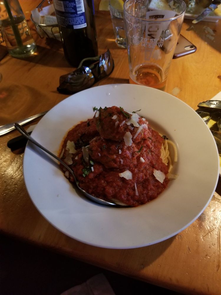 TESORO RESTAURANT - 20 Photos & 29 Reviews - 18 Schoolhouse Lane ...