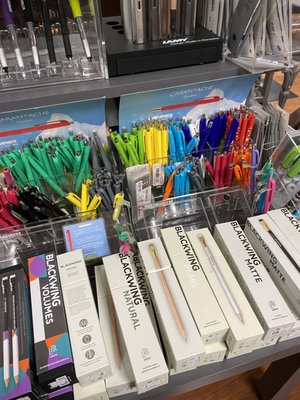 EX LIBRIS BOOKSTORE - Updated December 2025 - 29 Photos & 20 Reviews ...