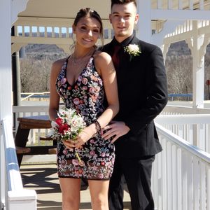 DEMPSEY UNIFORM & LINEN SUPPLY - Updated June 2025 - 1200 Mid Valley Dr ...