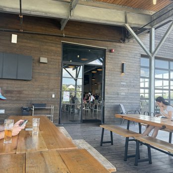 FAST FRIENDS BEER - Updated December 2025 - 243 Photos & 92 Reviews ...