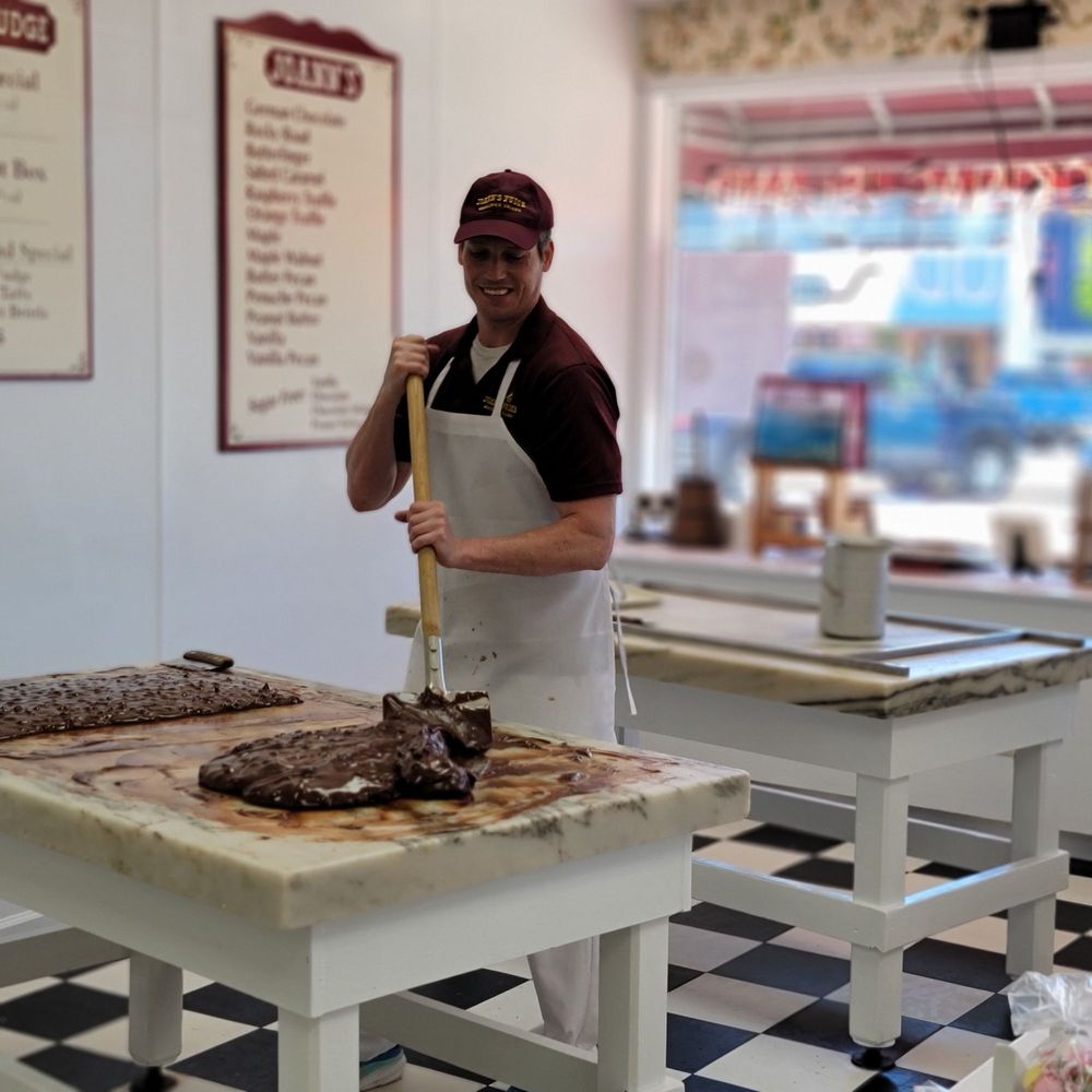 JOANN’S FUDGE SHOP - Updated December 2025 - 24 Photos & 36 Reviews ...